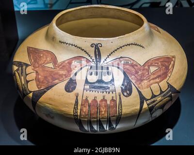USA, Arizona, Scottsdale. Decorated Native-American pottery jugs ...