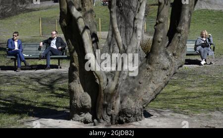 STOCKHOLM 20200422 The centrally located Humlegarden park was filled ...