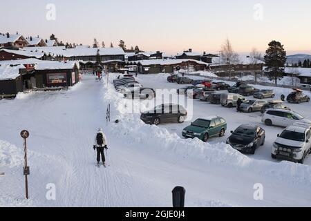 People skiing in Idre, Sweden. Photo Anders Wiklund / TT code 10040 ...