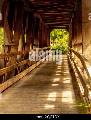 Centennial Bridge, Cottage Grove, Oregon, USA Stock Photo - Alamy