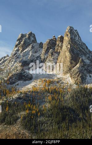 Early Winters Spires as seen from the pull-out to the Washington Pass ...