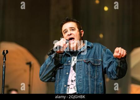 September 8, 2021: Adam Duritz performing with Counting Crows at ...