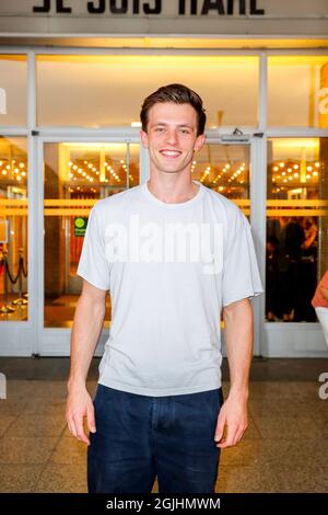 Berlin, Germany. 09th Sep, 2021. Interior Senator Andreas Geisel (r ...