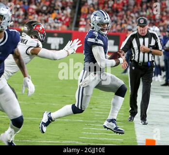 Dallas Cowboys quarterback Dak Prescott (4) and wide receiver Kavontae ...