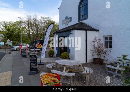 Isle of Skye, pub and restaurant Eighteen Twenty in the capital Portree ...