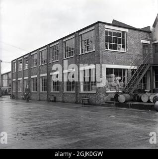 1950s, historical, factory floor of a large printworks, England, UK ...
