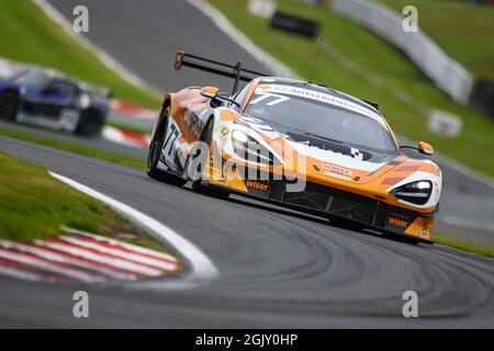 Enduro Motorsport (#77) McLaren 720S GT3 driven by Morgan Tillbrook ...