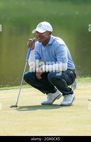 September 12, 2021: Jesus Rivas from Bogota Colorado lines up a putt on ...