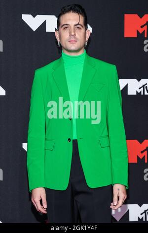 G-Eazy walking on the red carpet at the 2021 MTV Video Music Awards ...