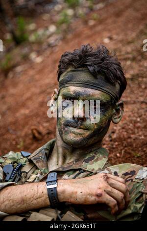A Student at the 25th Infantry Division Lightning Academy's Jungle ...