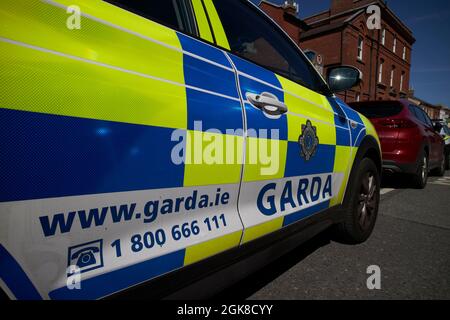 Gardai Logo sign Stock Photo - Alamy