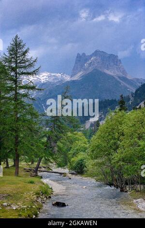 Hautes-Alpes, 05, Névache village, valley Franco-Italian Etroite Valley ...