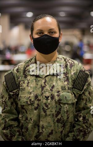 Hospital Corpsman 3rd Class Lauren Thomas, the Search and Rescue ...