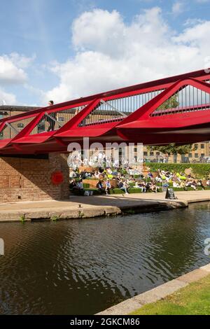 Esperance Bridge, King's Cross, London, UK Stock Photo - Alamy