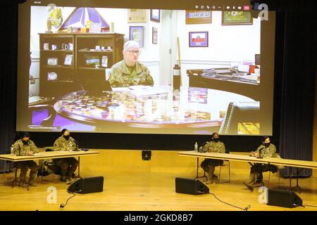 Lt. Gen Laura A. Potter ate lunch at the Caserma Del Din dining ...