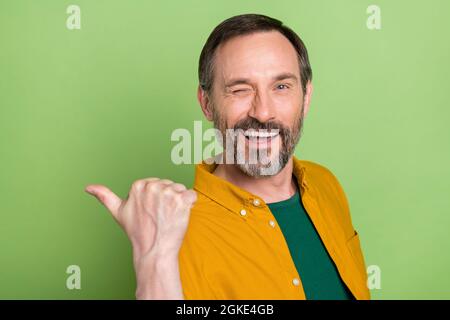 Photo of mature man advertising suggest recommend sale confident ...