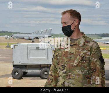 Col. Benjamin R. Jonsson, Commander, 6th Air Refueling Wing McDill Air ...