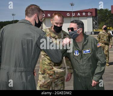 Col. Benjamin R. Jonsson, Commander, 6th Air Refueling Wing McDill Air ...
