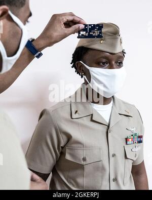 A student of Limited Duty Officer/Chief Warrant Officer (LDO/CWO ...