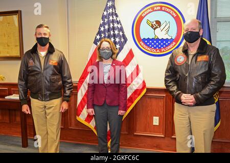 Capt. Tim Kinsella, commanding officer, Naval Air Station Stock Photo ...