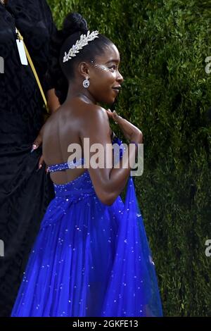 NEW YORK - SEPTEMBER 13: Amanda Lepore at V 109 Launch Party Presented ...