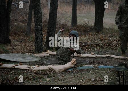 Spc. Branden J. Howard, an Army Reserve dental assistant from East St ...