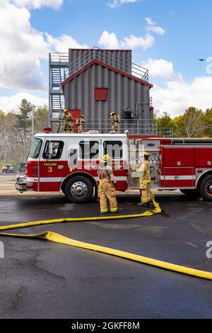 Airmen from the 143d Civil Engineering Squadron’s Fire and Emergency ...