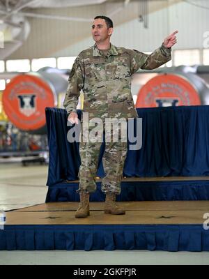 Chief Master Sgt. Brian Kruzelnick, Air Mobility Command command chief ...