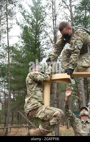 Spc. Branden J. Howard, an Army Reserve dental assistant from East St ...