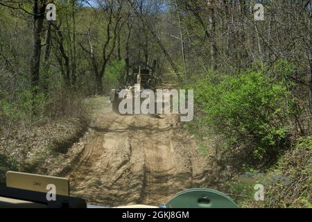 Army Reserve Soldiers from the 459th Transportation Company, out of ...