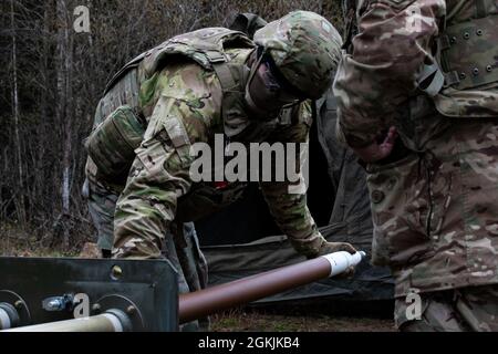 THE ROYAL ARTILLERY IN TRAINING - The crew at work , British Army Stock ...