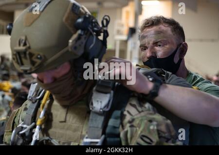 U.S. Army Lt. Col. Shane Doolan, the commander of the U.S. Army Chicago ...