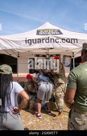 Soldiers assigned to the 1st Battalion, 252nd Armor Regiment, 30 ...