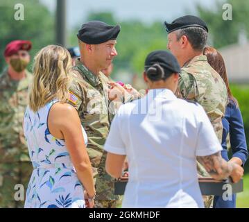 Command Sgt. Maj. Bryan Barker gives his remarks and welcomes the new ...