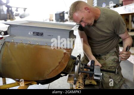Staff Sgt. Keith Jeffers, a UH-60 Black Hawk helicopter mechanic with ...
