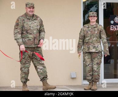 Col. Mark Dmytryszyn, 2nd Bomb Wing commander, gives his remarks during ...