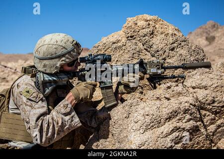 U.S. Marines attached to Infantry Training Battalion, School of ...
