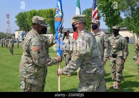 Lt. Col. Jesse G. Chace, the outgoing commander of the 307th Military ...
