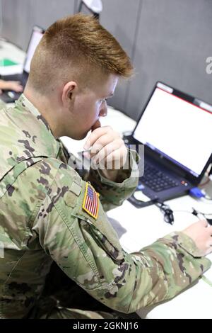 The Soldiers of the 32nd "Red Arrow" Infantry Brigade Combat Team ...