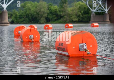 The submerged dam, also known as a fixed crest dam, at the Allegheny ...