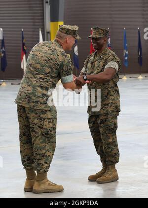 2d Marine Force Storage Battalion Welcomes New Commanding Officer Lt ...