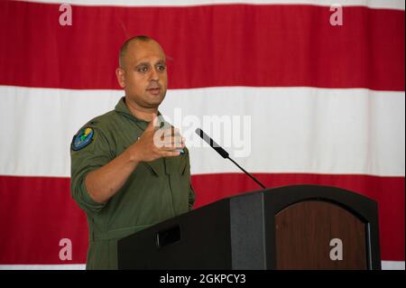Col. Jim Worley, 125th operations group commander, passed command to ...