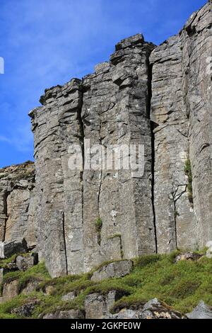 Natural background of hexagonal basalt columns in Icelandic national ...