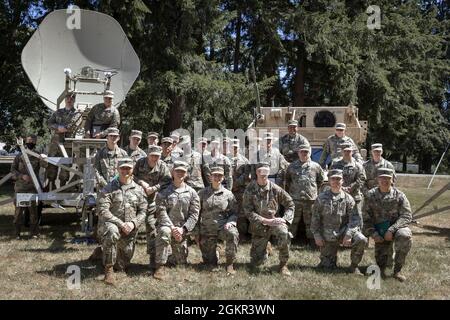 Signaleers of C Co., 898th Brigade Engineer Battalion demonstrated ...