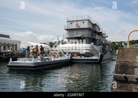 YOKOSUKA, Japan (June 18, 2021) Commander, Fleet Activities Yokosuka ...