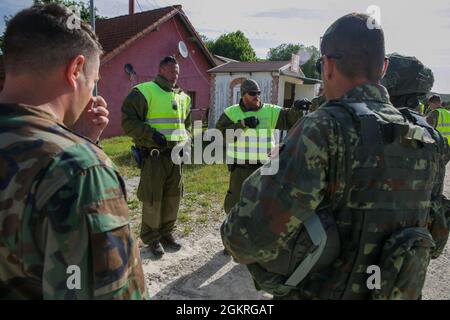 German Bundeswehr Feldjager military police provide an after action ...