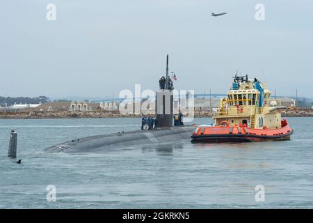 USS ALEXANDRIA (SSN-757 Stock Photo - Alamy