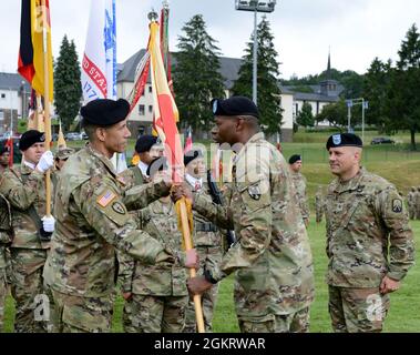 U.S. Army Soldiers with 16th Sustainment Brigade Special Troops ...
