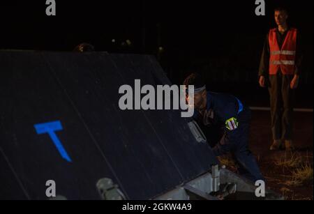 Staff Sgt. Robert Kelly, 474th Expeditionary Operations Support ...