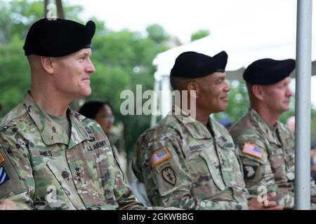 First Army conducted its Change of Command Ceremony, welcoming Lt. Gen ...